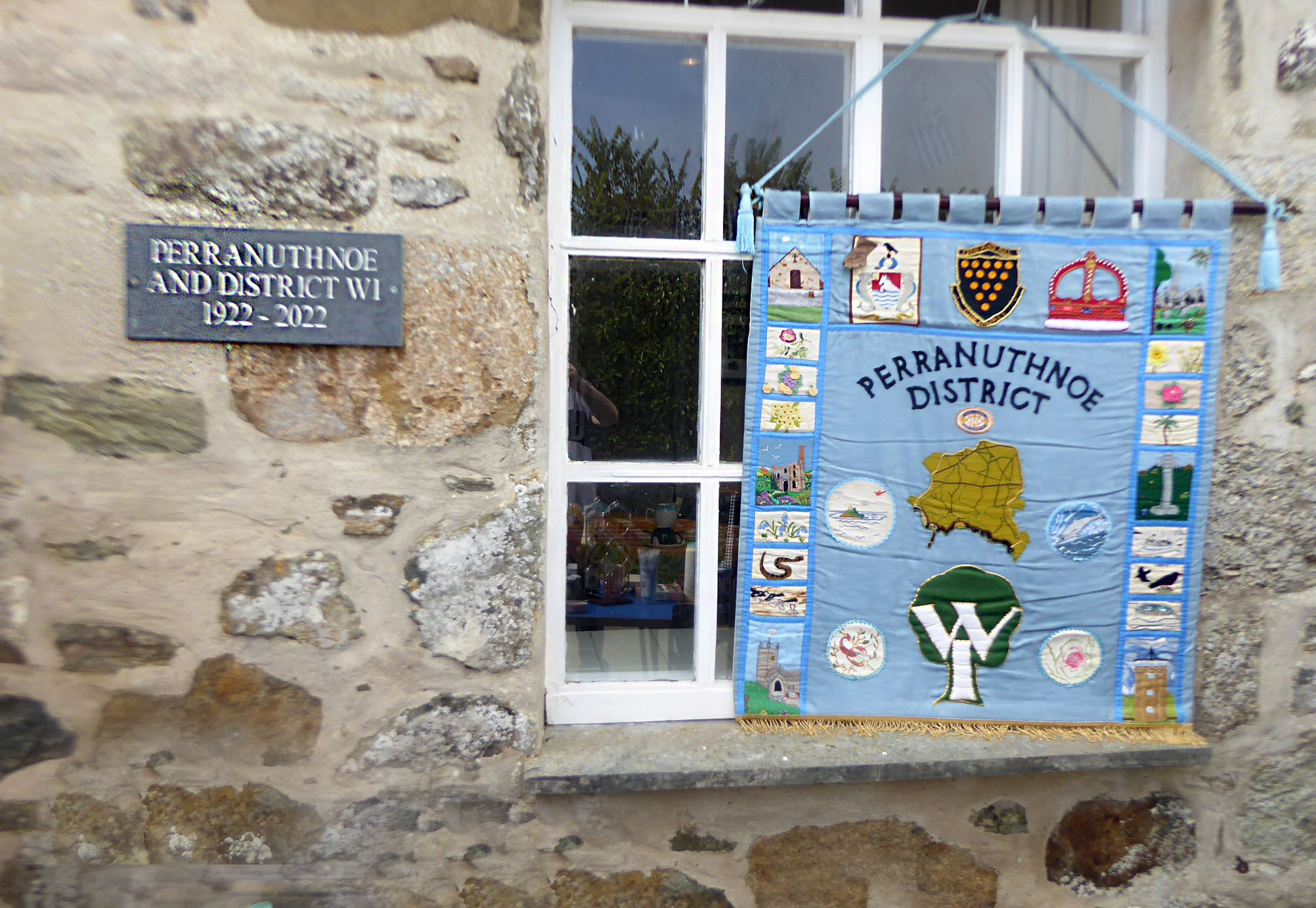 A Plaque to Celebrate Perranuthnoe and District WI – CORNWALL ...